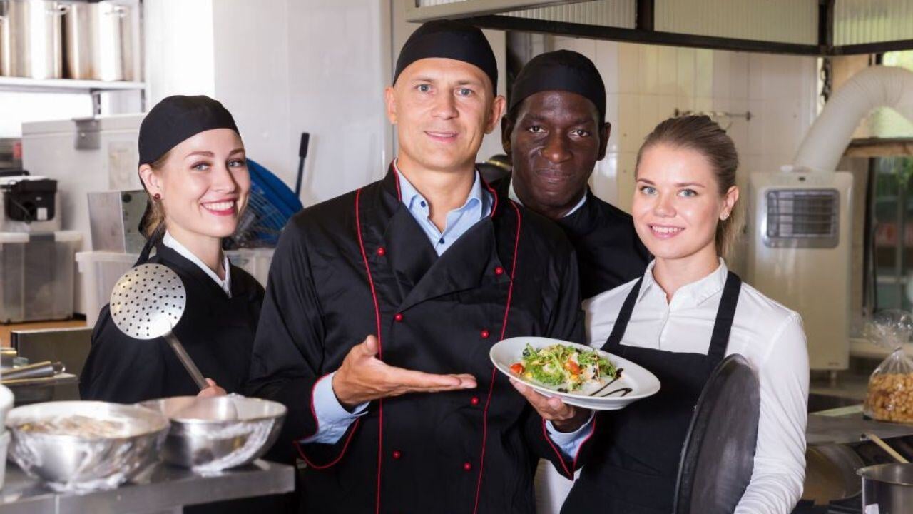 How to Improve Employee Retention in Your Restaurant?